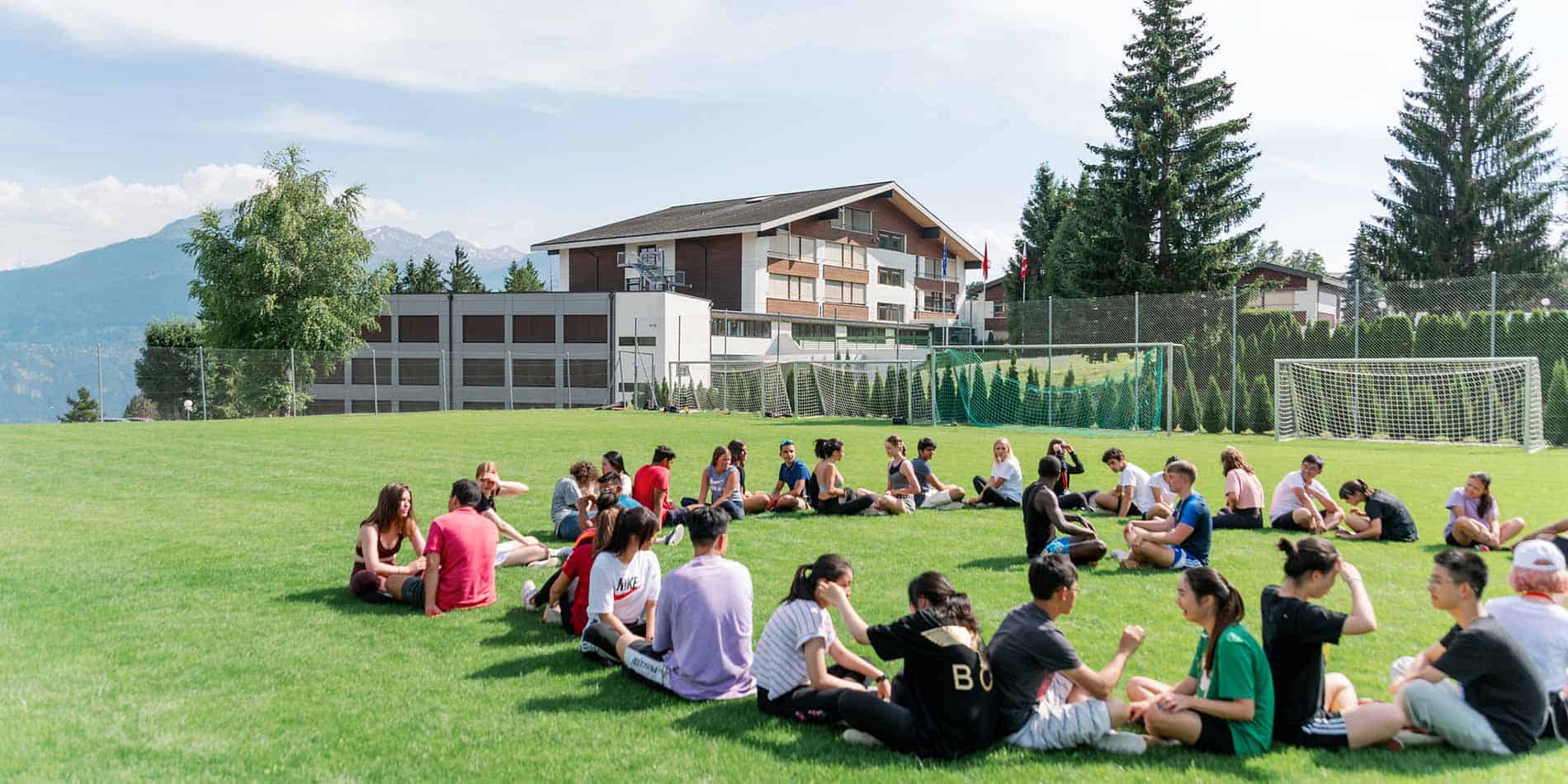 Les Roches Global Hospitality Education | World Camps